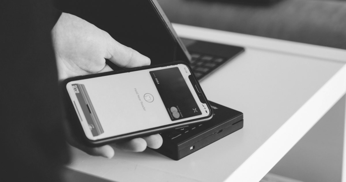 Enjoy Apple Pay with your Debit Card • Qonto